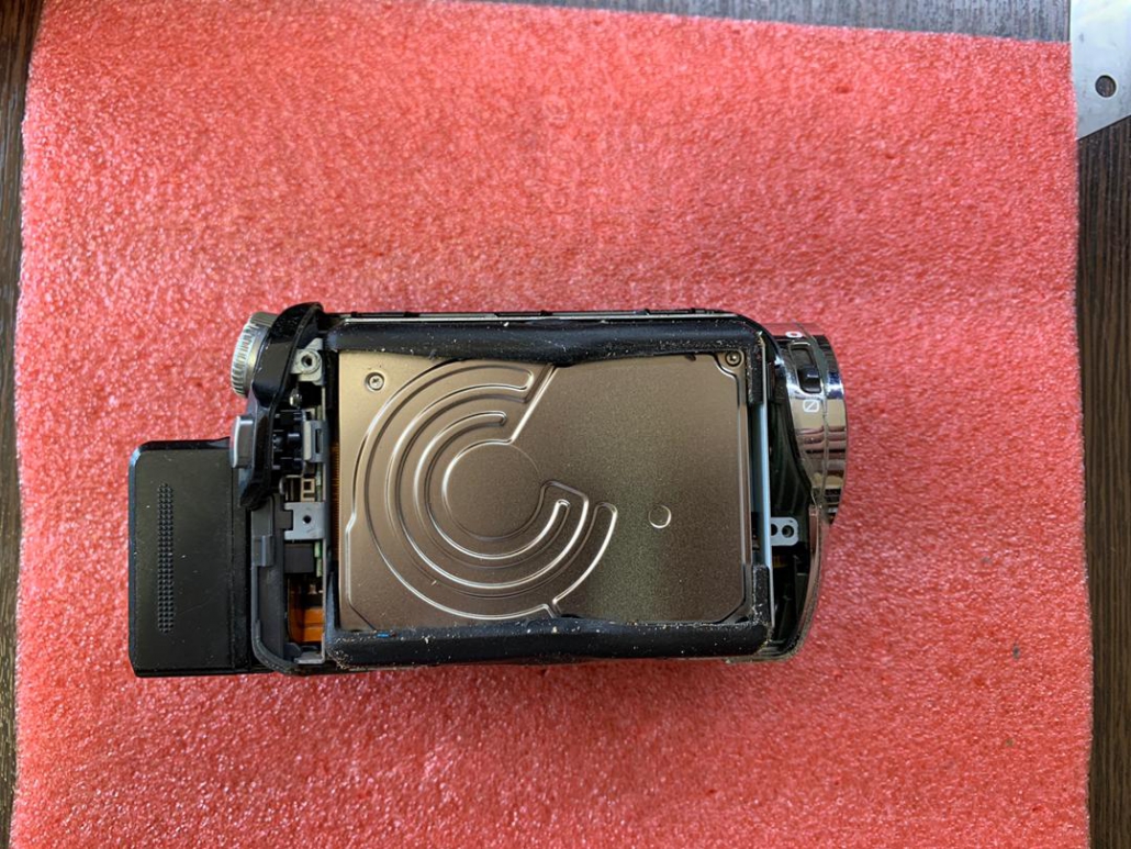 کوچکترین هارد دیسک دنیا ( 1.8 اینچی ) - مرکز بازیابی اطلاعات